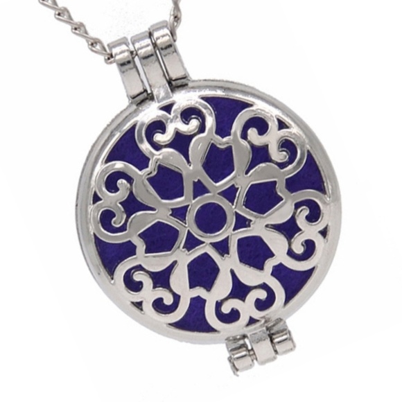 WickedWondersVIPBling.com | Jewelry | Necklace Aroma Diffuser Cornered ...